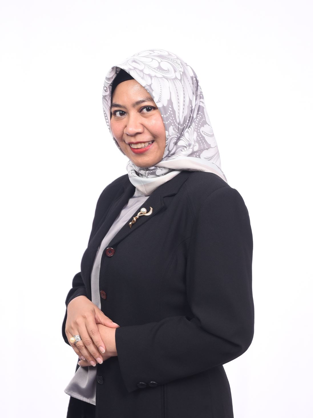 OUR TEAM - Dr. Yasmine Nasution, Mapp.Comm